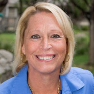 Dr. Gyl's Retreat | Women of Wonder